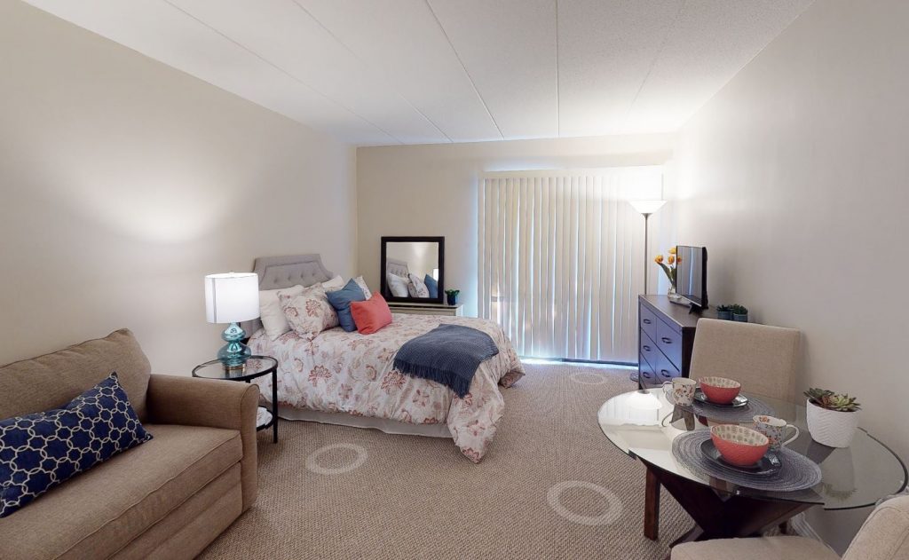 Town & Country Manor - Orange County Care Placement