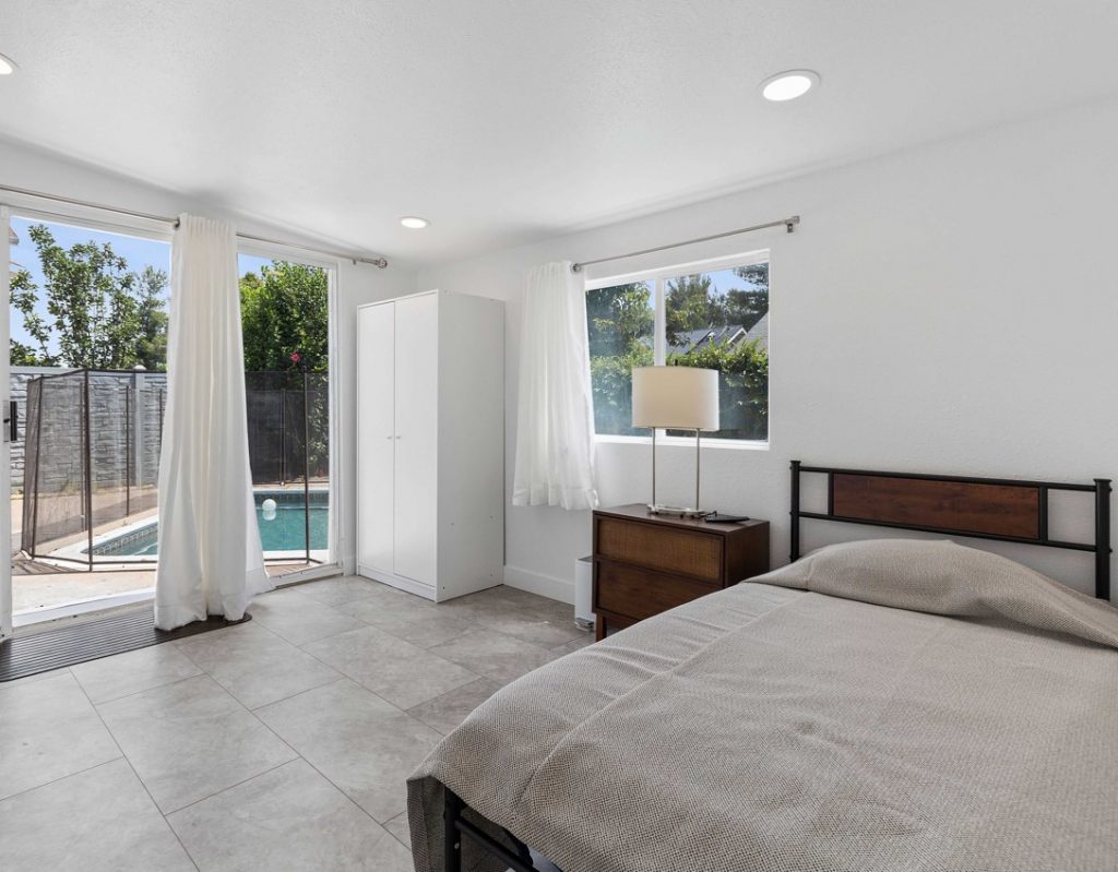 Golden Life Manor Hills - Orange County Care Placement