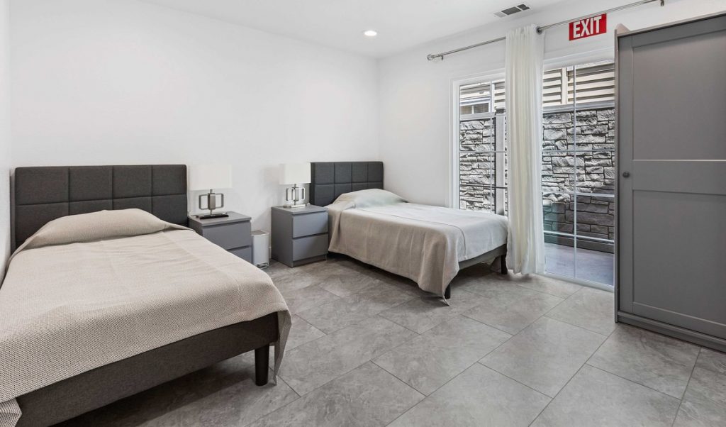 Golden Life Manor Hills - Orange County Care Placement